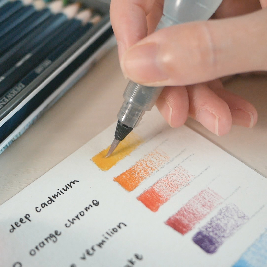 Derwent Watercolour Pencils Swatches (12 Colour Tin) ⋆ HAY studio