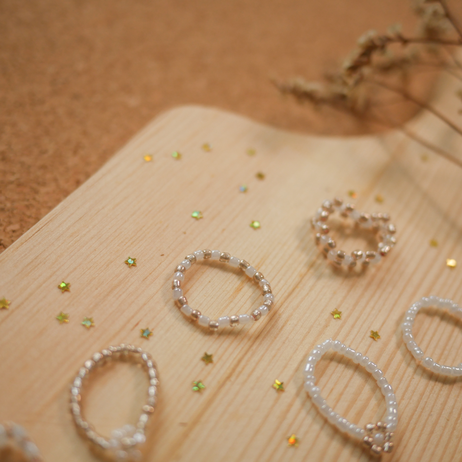 DIY Beaded Rings - Easy Tutorial for 4 Minimal Designs ⋆ HAY studio